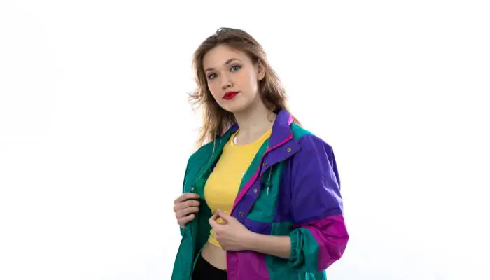 Colors in Rain Jackets That Ladies Oh-So Love | Oasis Jackets